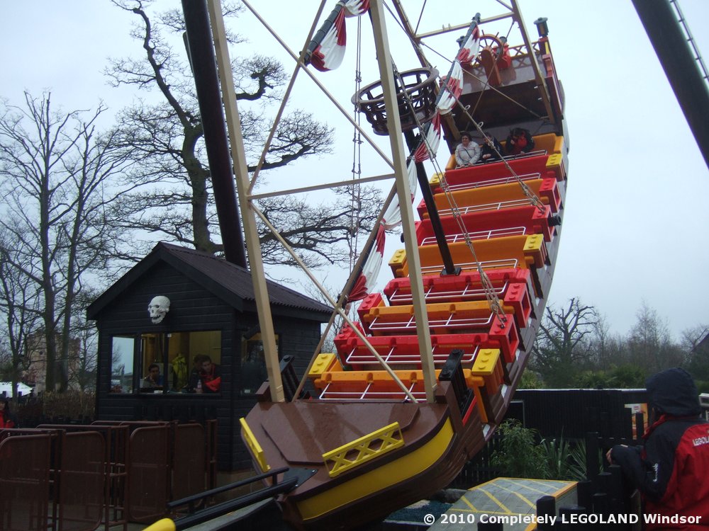 Completely LEGOLAND Windsor - Pirates Landing - Jolly Rocker